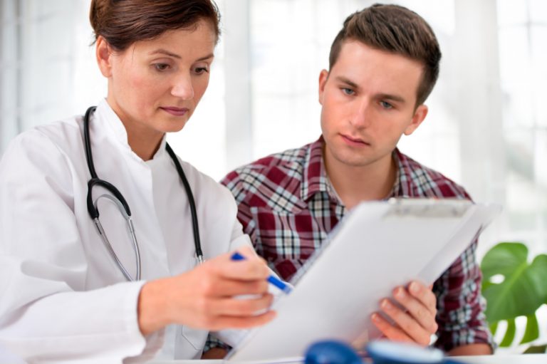 Candida nell'Uomo: Scopri Tutte le Cause, i Sintomi e i Rimedi Efficaci!