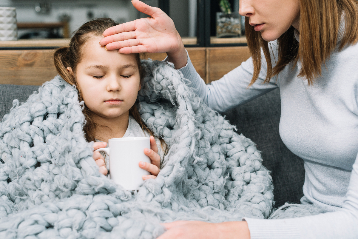 Febbre nei bambini: cosa fare e quando andare in pronto soccorso Febbre nei bambini: cosa fare e quando andare in pronto soccorso